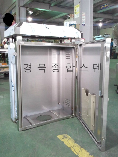 전기판넬 스텐박스 콘트롤박스 컨트롤박스 철박스 풀박스 매입함 스텐카바 점검구 분전반 철함 케비넷박스 데스크판넬 분전함 방수함