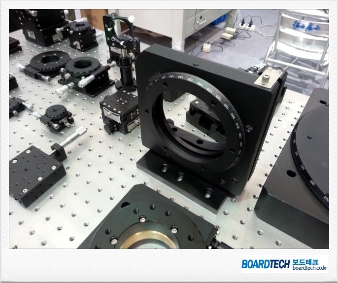 정밀스테이지광학기기 전시회 참가 Xy스테이지 리니어스테이지 원형스테이지 실험테이블 제진장치 암실제작 리니어가이드 네이버 블로그