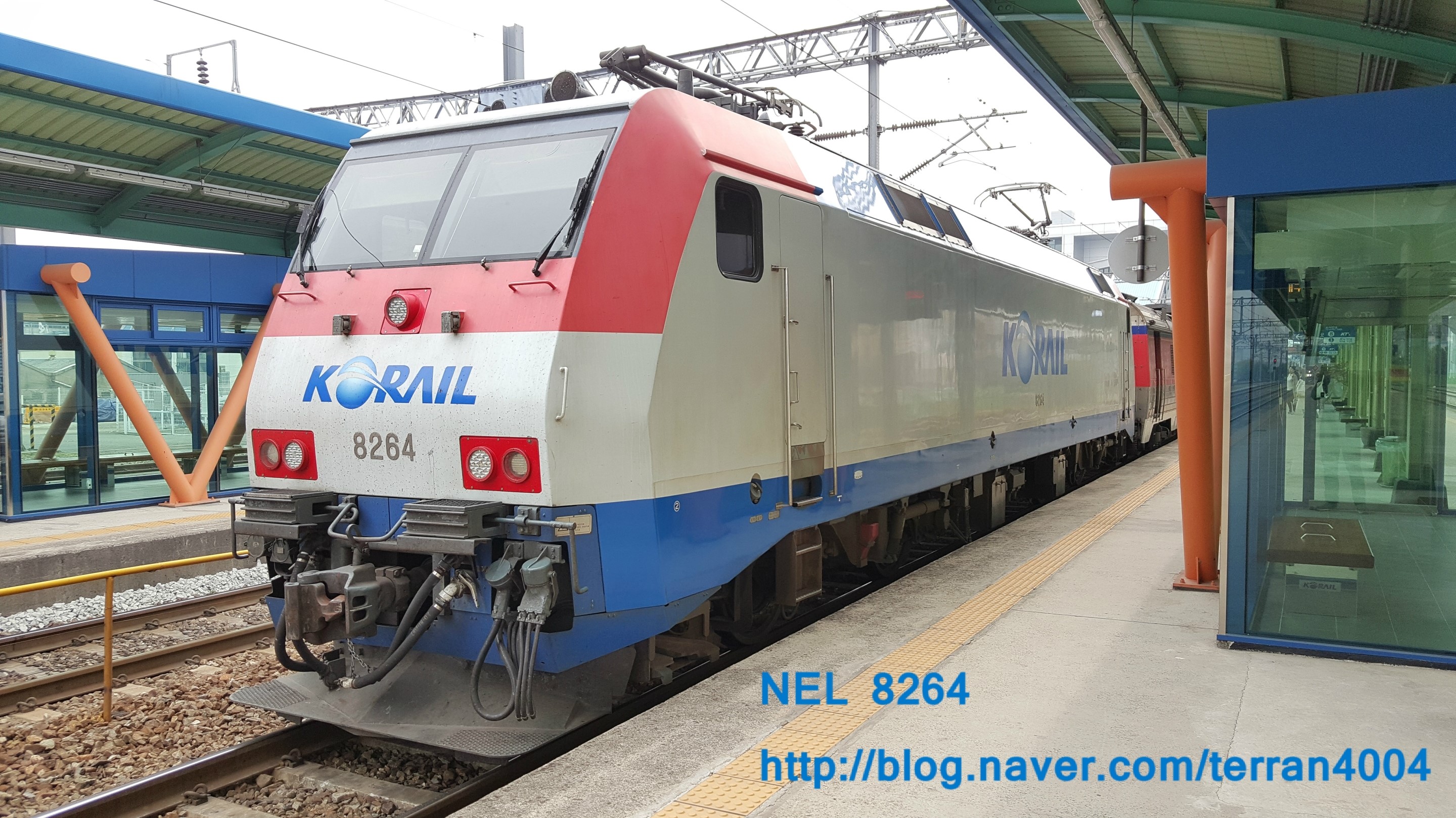 한국철도공사 8200호대 전기기관차 : 네이버 블로그