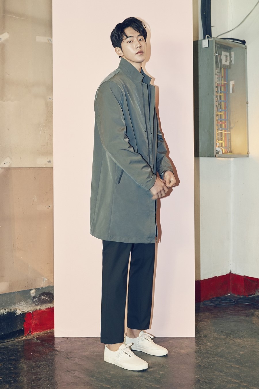 스타일 좋은 남주혁 패션 화보 필름 Timsqurd ♩ 남자 봄 옷 코디 티아이포맨 맨투맨 네이버 블로그