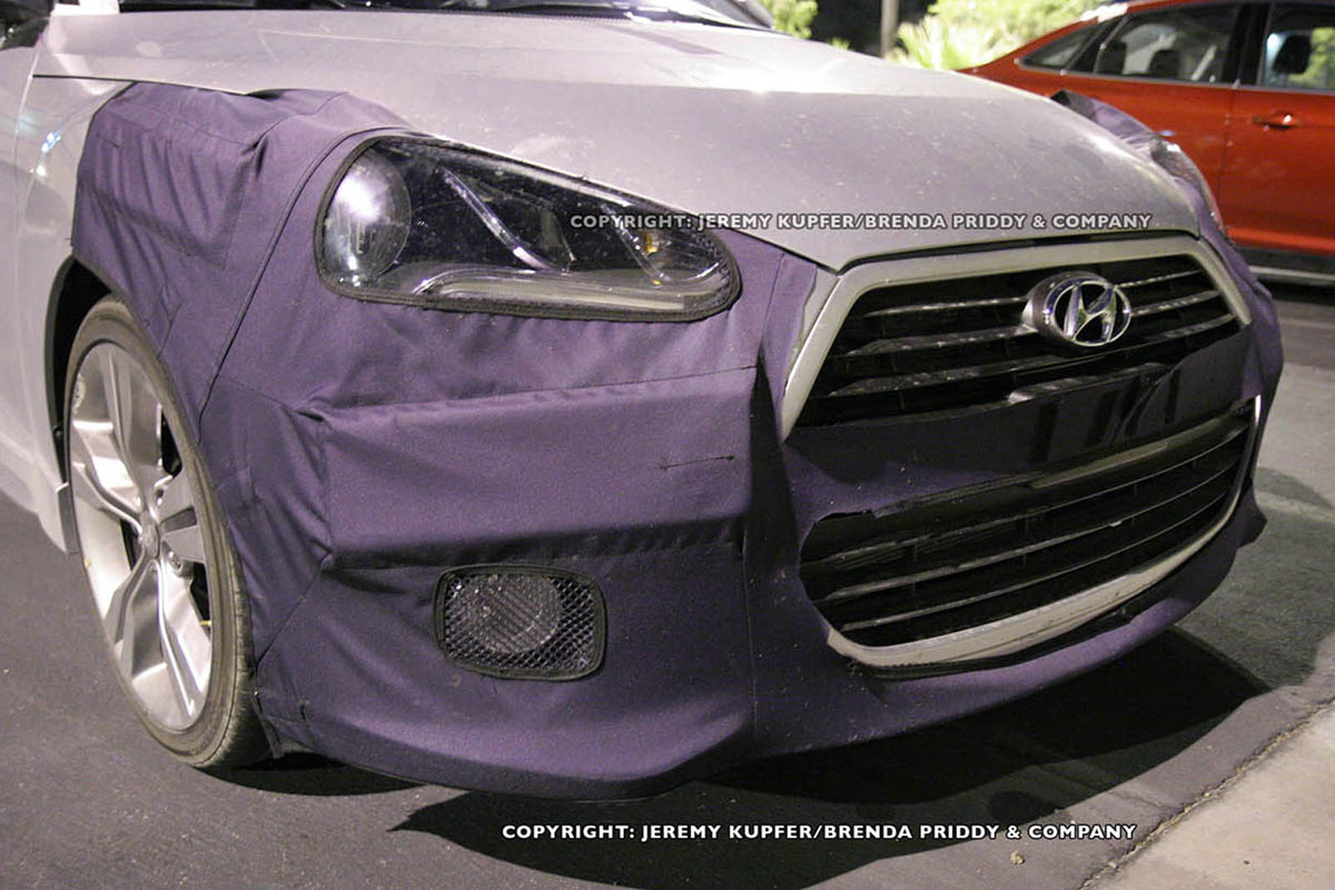 This guy is REALLY into the fluidic design language of the V ...