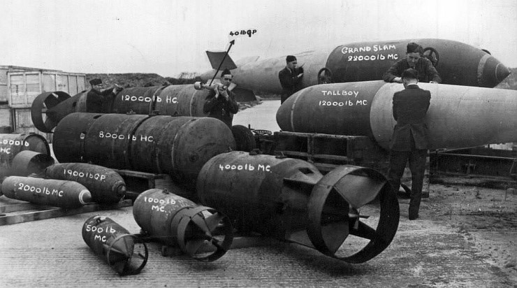 영국 공군의 500파운드 폭탄[WW2 British RAF 500 lb Bomb] : 네이버 블로그