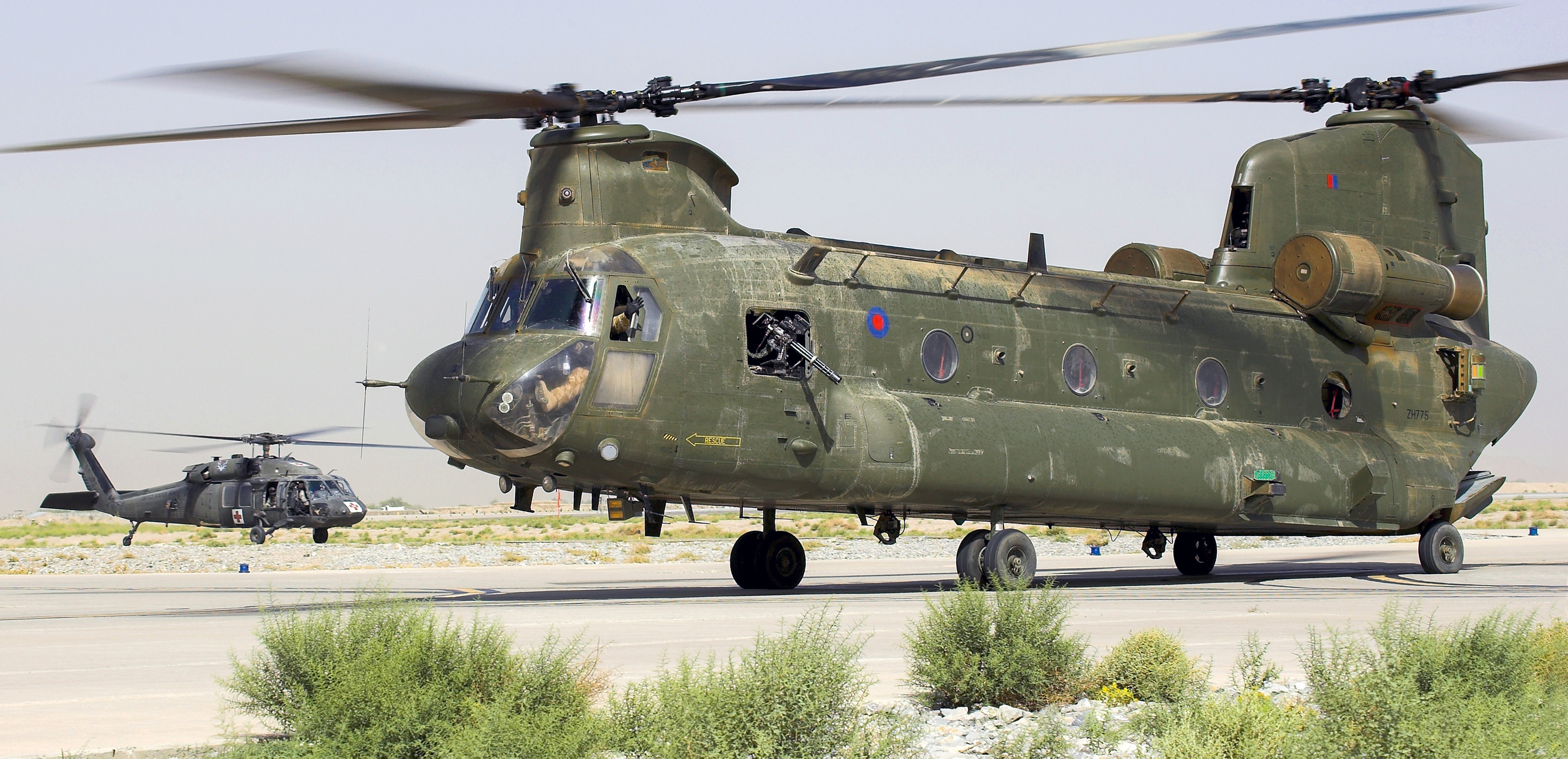대형 수송헬기의 대명사, CH-47 치누크(Chinook) : 네이버 블로그